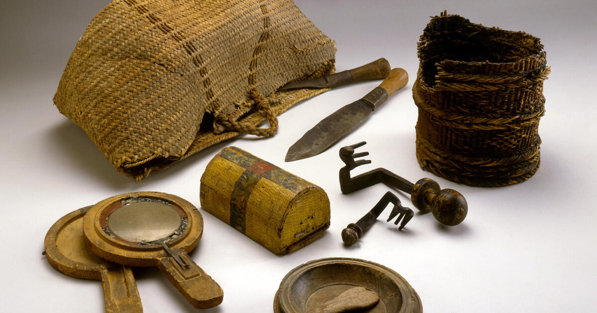 Objects Found in the Cave of Letters | Posen Library