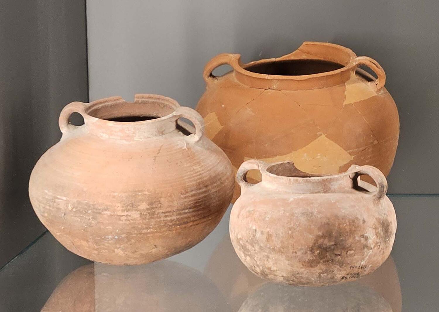 Kefar Ḥananya Pottery | Posen Library